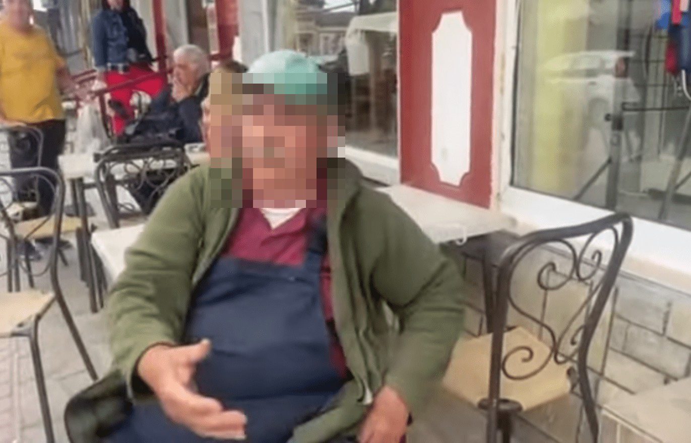 Συνελήφθη ο 70χρονος που φαίνεται να χτυπάει τον σκύλο του στον Λαγκαδά ...